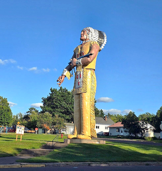 Against a perfect blue Michigan sky, Hiawatha's yellow outfit pops like the last ray of sunshine before winter settles in.