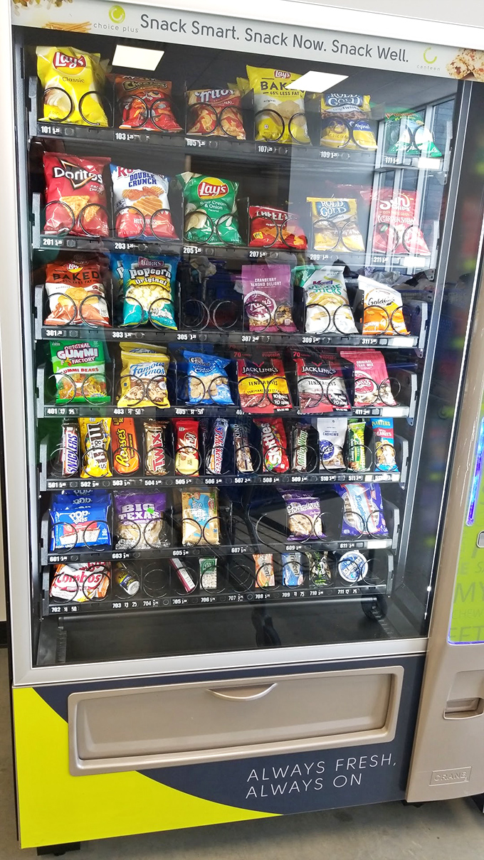 Even treasure hunters need sustenance. The vending machines offer quick refueling options for shoppers who've worked up an appetite.