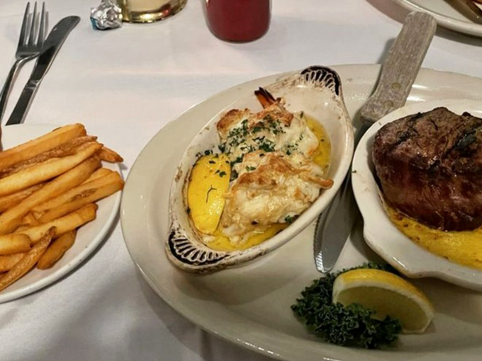 Surf meets turf in perfect harmony. Like Sinatra and Martin sharing a stage, this filet and stuffed shrimp combo proves some partnerships are simply meant to be.