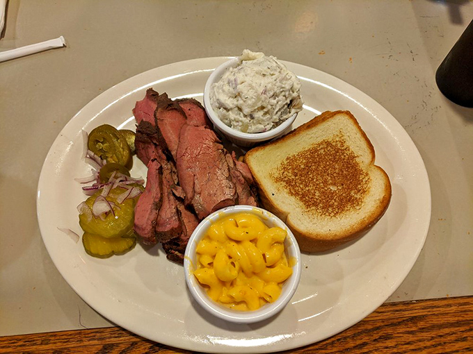 A tri-tip plate that's practically a love letter to beef, with sides that know their supporting role but still deserve a standing ovation.