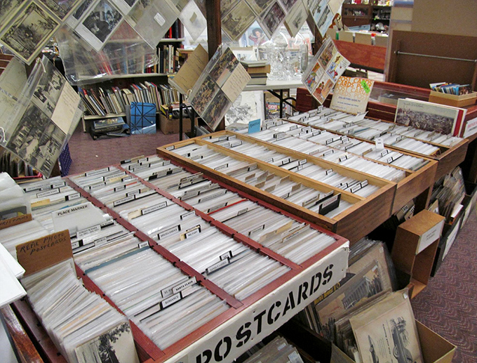 A time capsule in index-card form, these vintage postcards offer glimpses of America when "going viral" meant catching a cold on vacation.