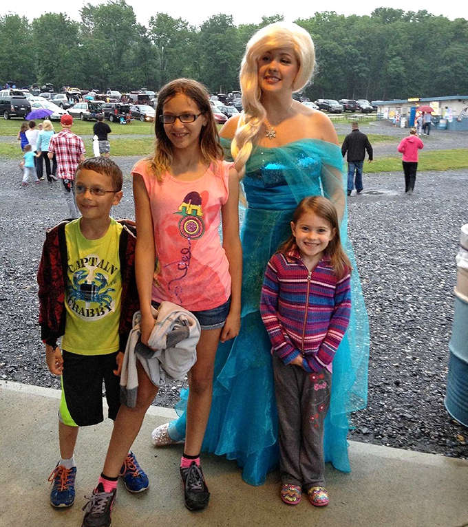 Special events bring fantasy to life between features. Where else can kids meet their favorite characters before watching them on screen?