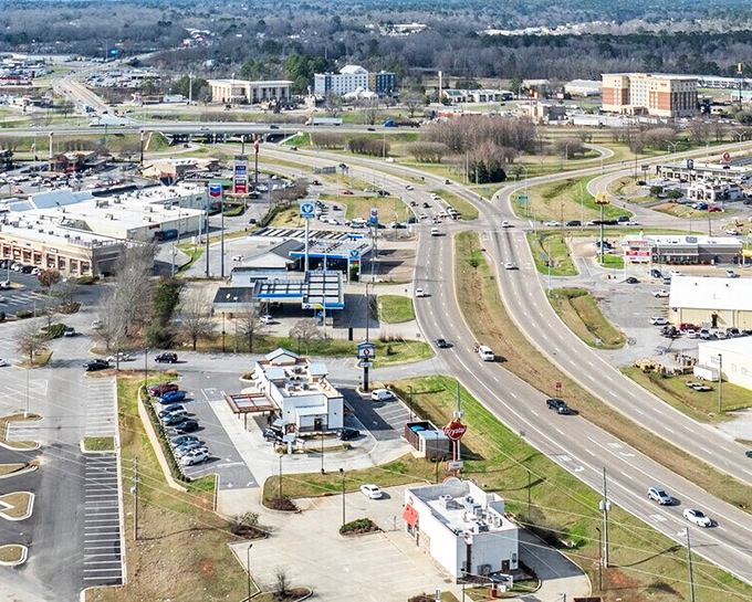 Meridian's commercial district offers all the conveniences of modern living without the traffic headaches of larger cities&mdash;a retiree's dream come true.