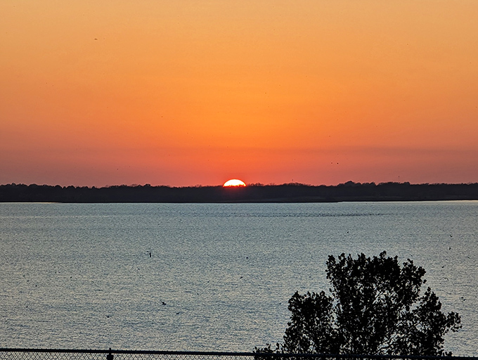 When the sun melts into Fort Gibson Lake, even your stress hormones stop to watch the show unfold.