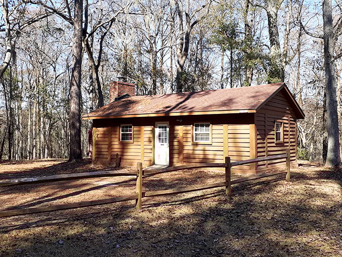 This rustic cabin looks like it belongs in a storybook, not just a state park. Goldilocks would approve&mdash;it's just right.