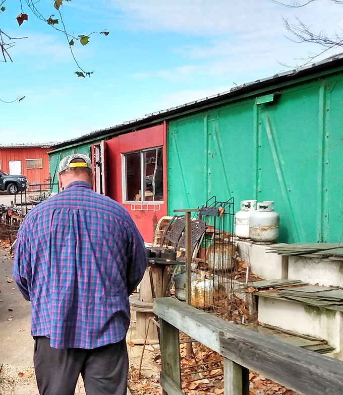 The thrill of the hunt draws shoppers of all stripes, examining potential treasures with the focus of diamond appraisers.