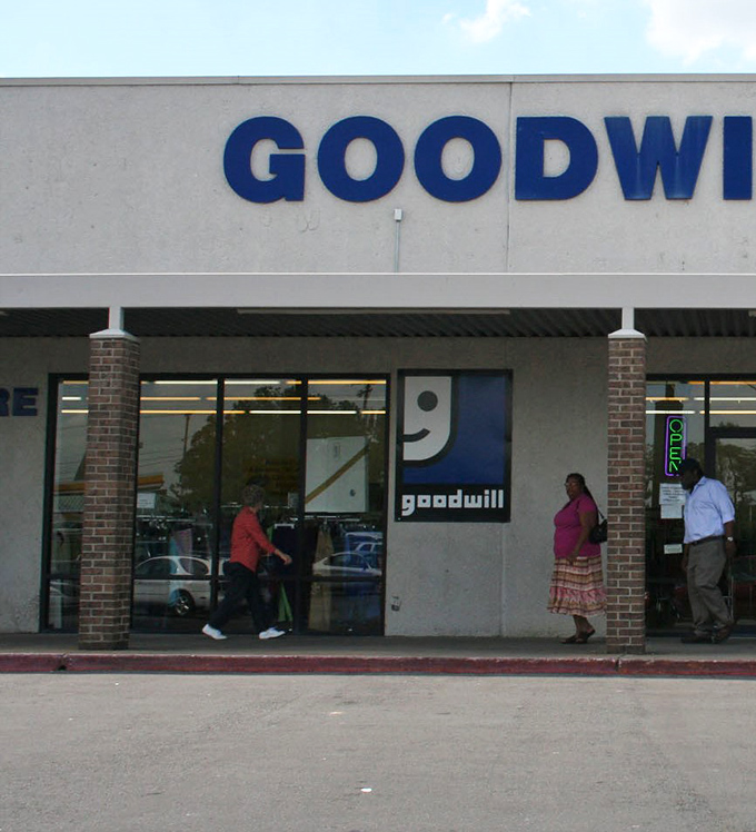 The daily pilgrimage of savvy shoppers arriving at the thrift promised land. The hunt begins anew each morning.