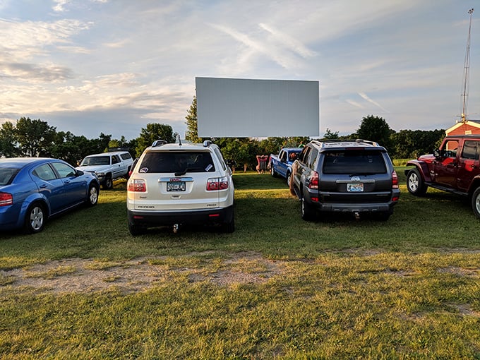 Vehicles line up like eager moviegoers, each one a private living room with the best view in Litchfield.