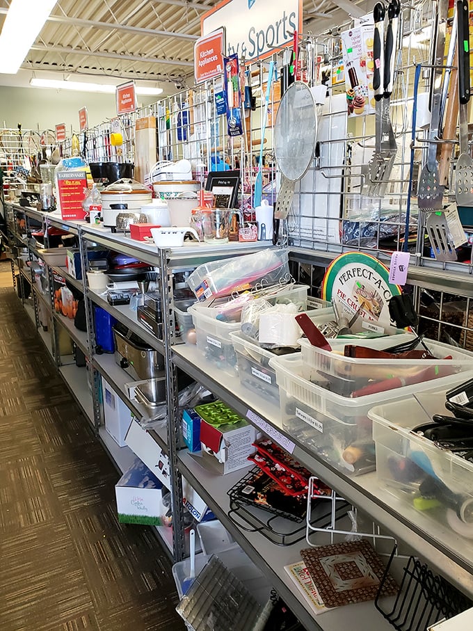 Kitchen gadget heaven awaits! Spot the pie plate that might have served up someone's award-winning Minnesota apple pie.