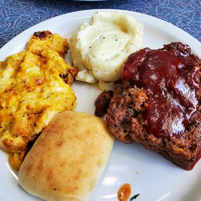 Meatloaf that would make your grandmother both proud and jealous, accompanied by sides that understand their supporting role in this comfort food drama.