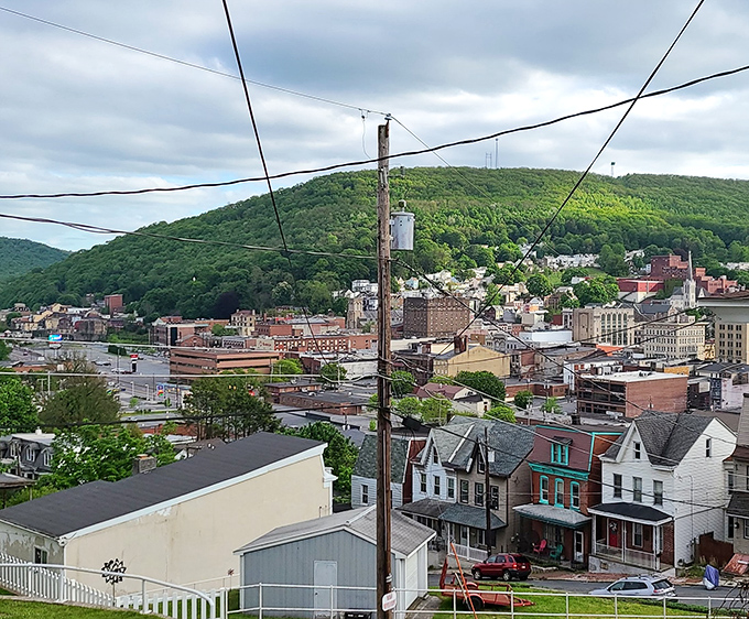 Nestled among rolling hills, Pottsville's neighborhoods cascade down slopes like a Pennsylvania version of San Francisco&mdash;minus the crushing mortgage payments.