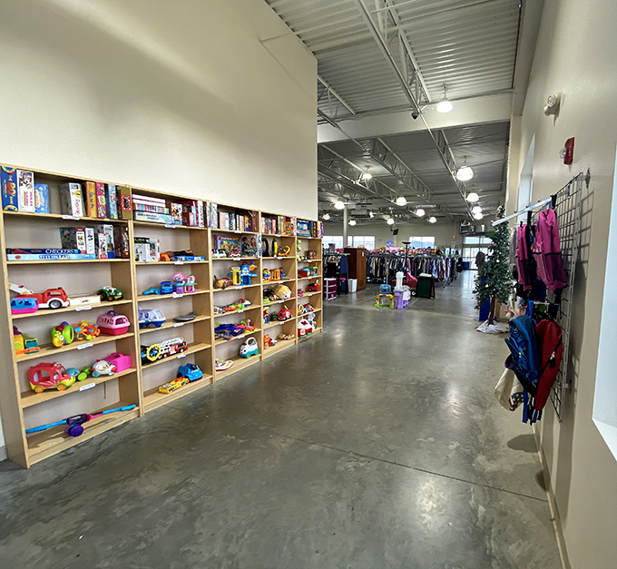 A toy wonderland where childhood dreams get recycled. One kid's outgrown treasure becomes another's new favorite playmate, all at piggy bank-friendly prices.