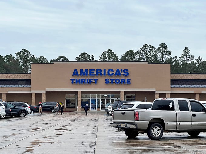 Another America's Thrift location proving that good things come to those who hunt through racks with patience and determination.