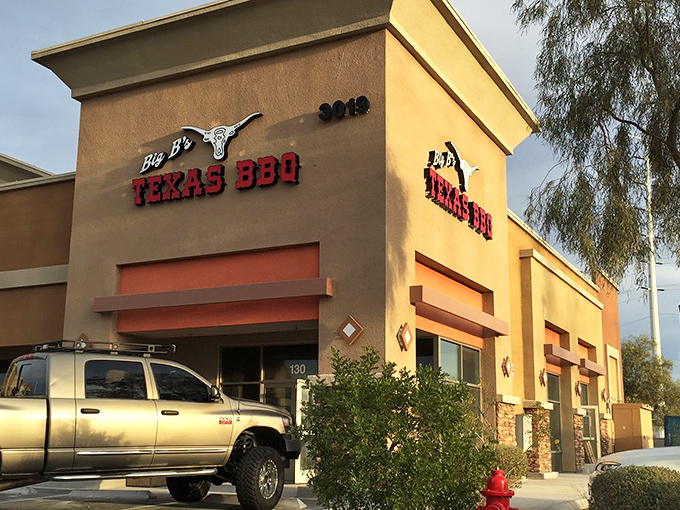 Big B's Texas BBQ brings Lone Star swagger to Henderson with its unmistakable longhorn logo and desert-toned building.