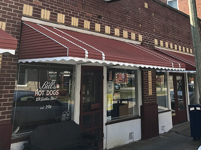 Bill's tiny brick storefront has been feeding Washington's soul one perfect hot dog at a time.