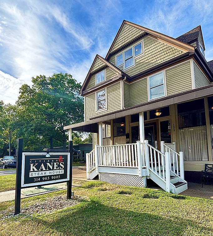 Victorian charm meets carnivore paradise at Citizen Kane's. Who knew a classic house could hide such magnificent meat mastery?