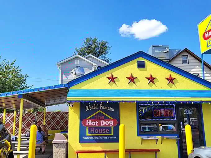 Four stars and sunshine yellow &ndash; this Carlstadt landmark practically shouts "great hot dogs here!"