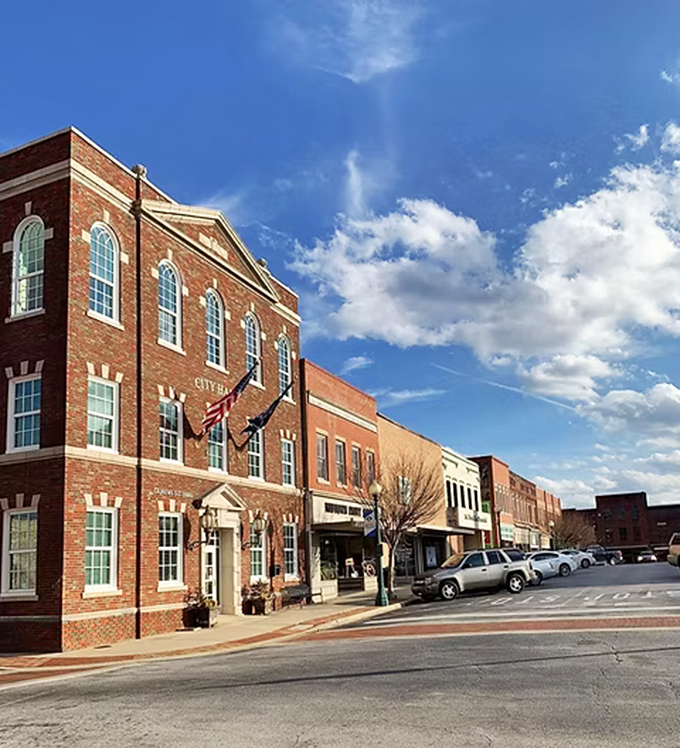 Laurens' downtown looks like the kind of place where people still say good morning and actually mean it.