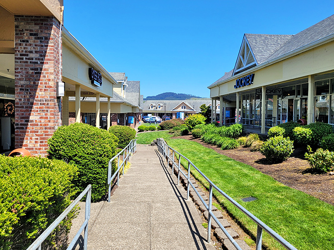 Coastal retail therapy at its finest! Lincoln City's Nike outlet stands ready to outfit your beach walks and morning jogs for half the price.