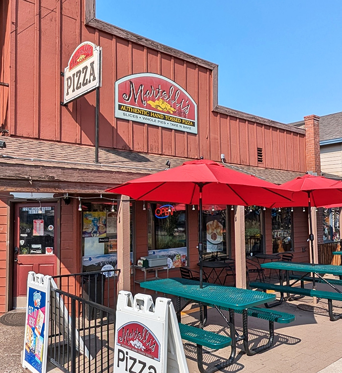 In a mountain town, even the pizza joints dress in barn-red charm and promise authentic comfort. 