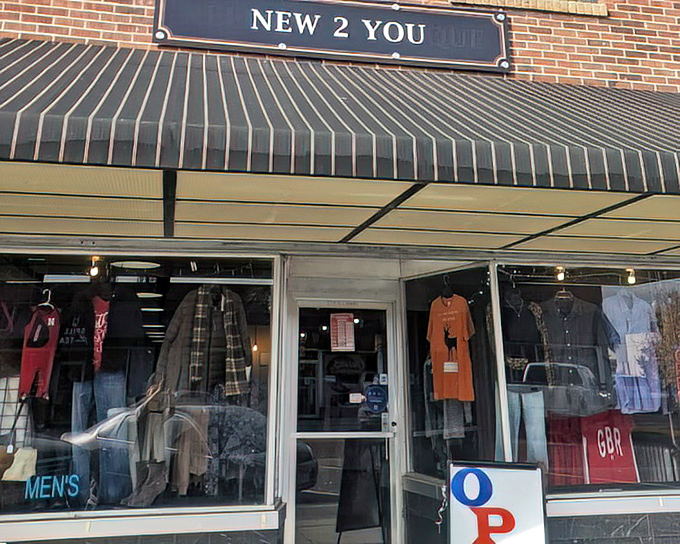 Small-town charm meets family-friendly pricing in this perfectly organized North Platte thrifting destination spot.