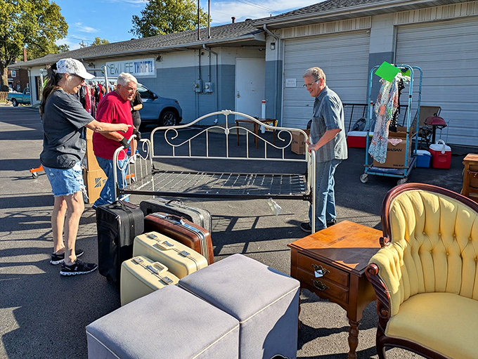 Furniture finds that would make antique dealers jealous&mdash;New Life Thrift delivers on its promise of quality.