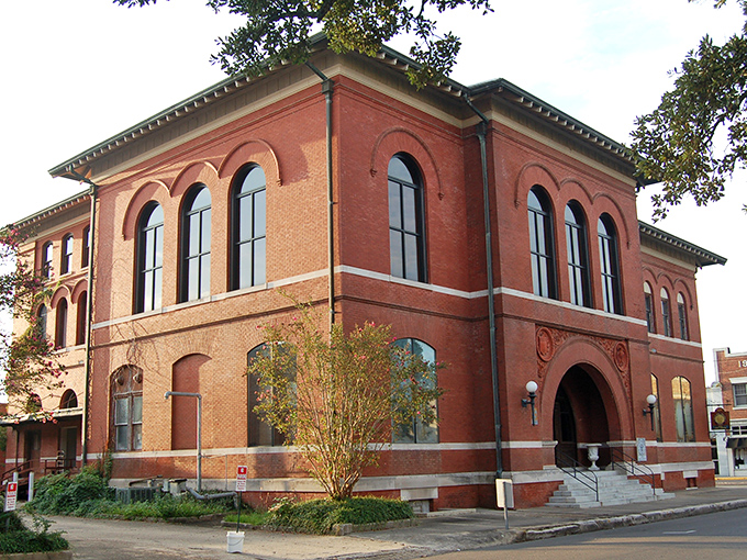 Opelousas' historic buildings create a picturesque downtown where your retirement dollars stretch further. Those old oaks provide free air conditioning!