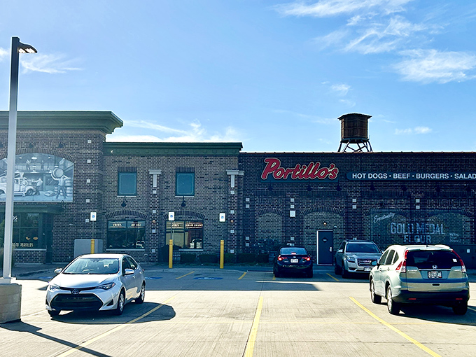 Portillo's brings industrial-strength Chicago flavor to Greenfield in a building that looks as authentic as their dogs taste.