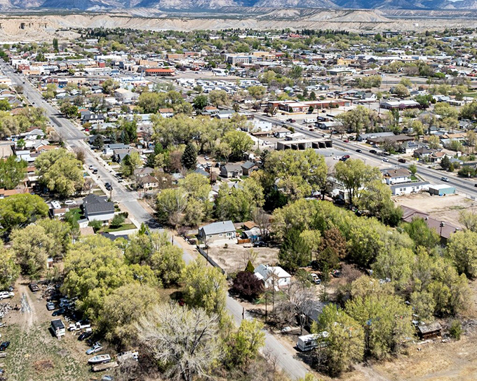 Desert landscapes stretch endlessly, reminding us why pioneers called this promised land.