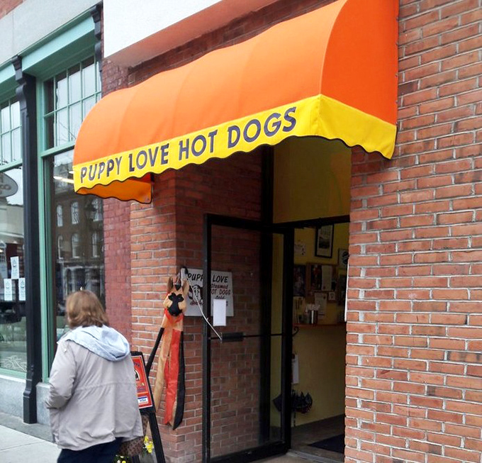 That bright orange awning is like a beacon calling all hot dog lovers home.