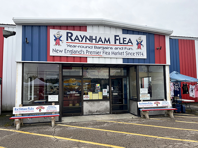 Raynham Flea proudly declares itself New England's premier destination – and who are we to argue?