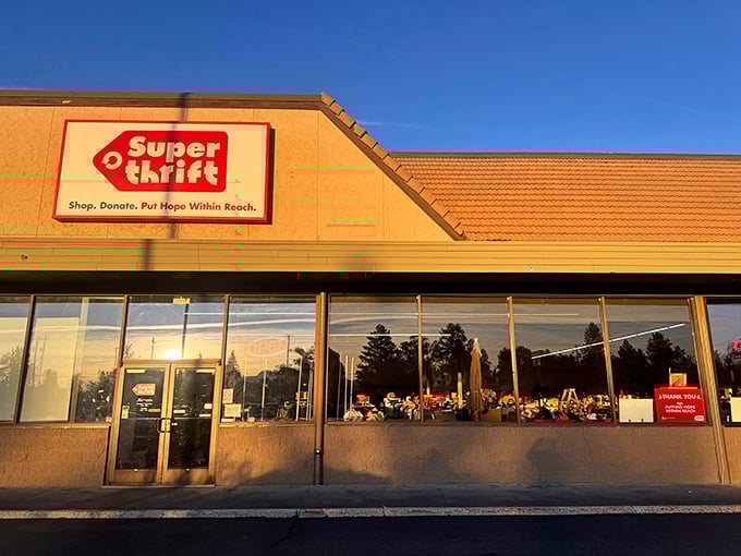 SuperThrift Bend's desert-toned exterior blends with Central Oregon's landscape. Inside, it's an oasis of bargains.