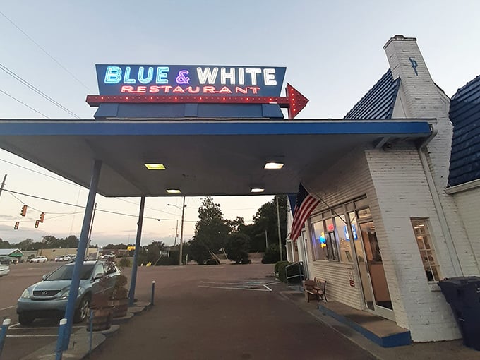 Classic Americana meets classic breakfast - some traditions never go out of style, thankfully.