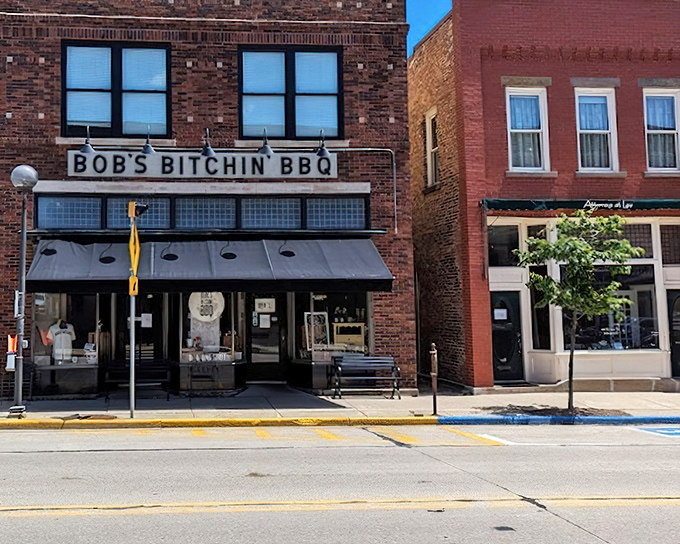 The bench outside Bob's Bitchin' BBQ: where strangers become friends while waiting for Wisconsin's most talked-about ribs.
