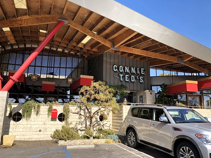 Those sleek lines and industrial touches prove that great seafood doesn't need to look like a fishing shack.