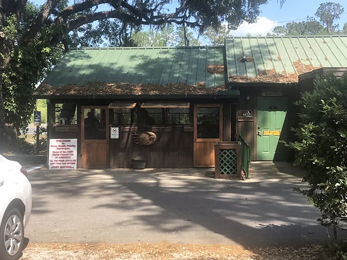 This converted house serves up barbecue so good, you'll swear Granny herself is manning the smokers.