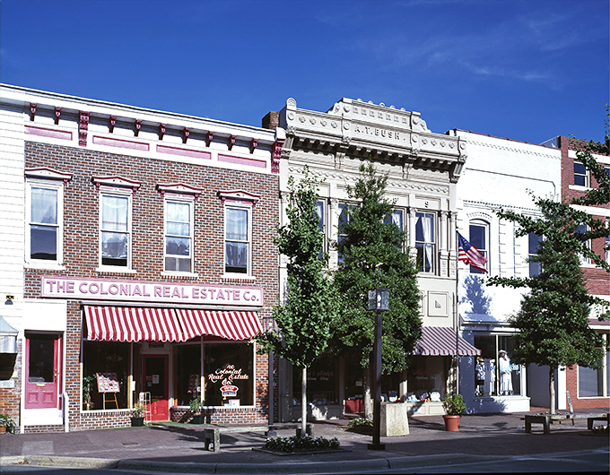 Edenton's Food Lion might not make the tourism brochures, but it's where locals get their groceries with a side of small-town conversation.
