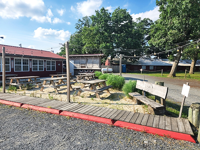 Picnic tables and smoke clouds &ndash; it's like summer camp for adults who appreciate good meat. 
