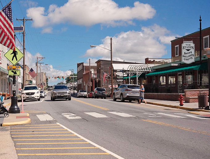 When small-town America still exists, it looks exactly like this peaceful Virginia street scene.