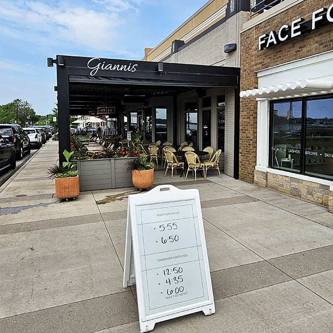 Those wicker chairs at Gianni's have supported the backsides of happy diners who know Lake Minnetonka's best-kept secret.