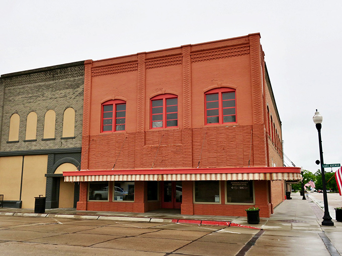 Downtown gathering spots buzz with friendly conversation and coffee that costs less than parking elsewhere.