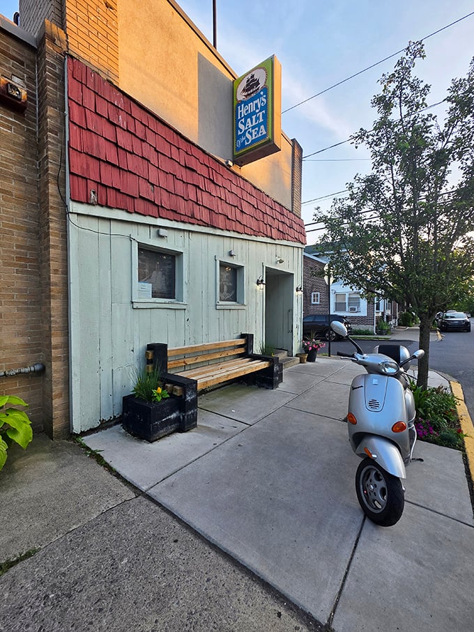 Henry's Salt of the Sea: A simple bench awaits patient diners. The unassuming storefront keeps the secret that locals have known for years.