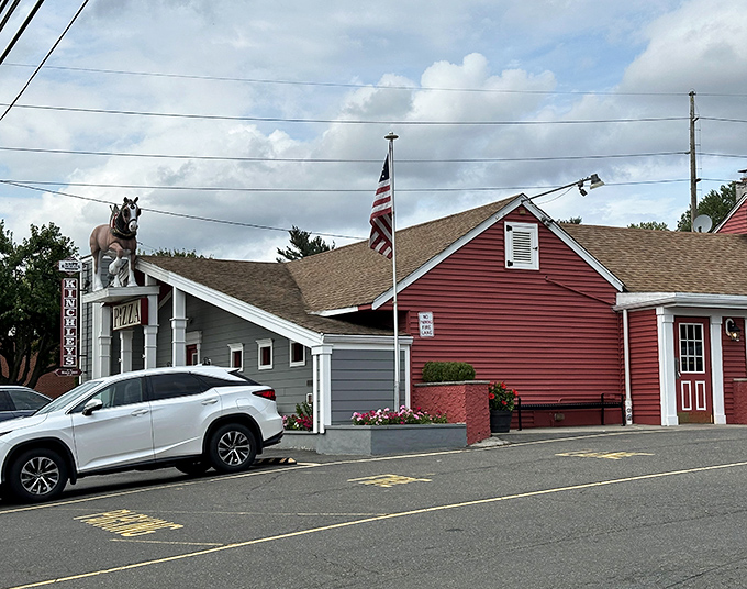 The famous Kinchley's horse watches over the parking lot like a guardian of good taste. Pizza pilgrims know they've arrived.