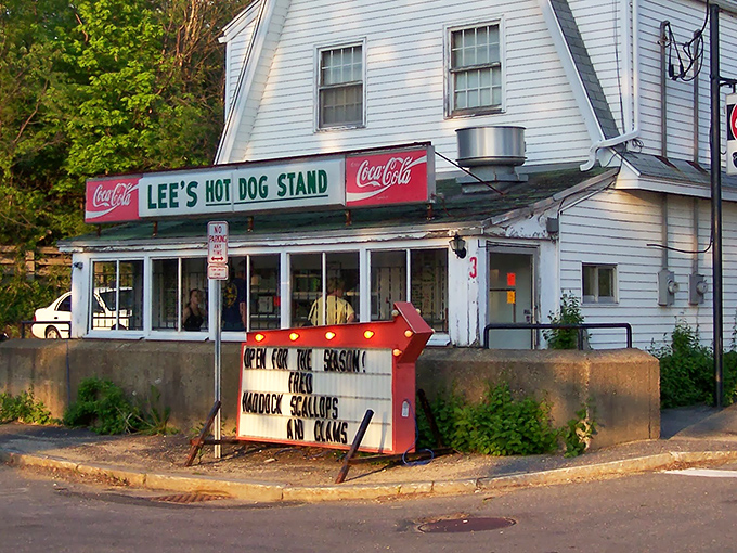 When the Coca-Cola sign is lit, you know you've found the spot where locals get their hot dog fix.