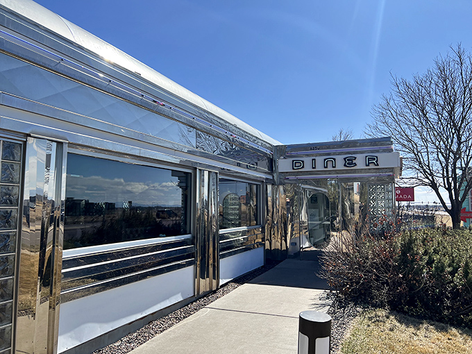 Classic diner elegance meets modern comfort in this shining temple of breakfast perfection.