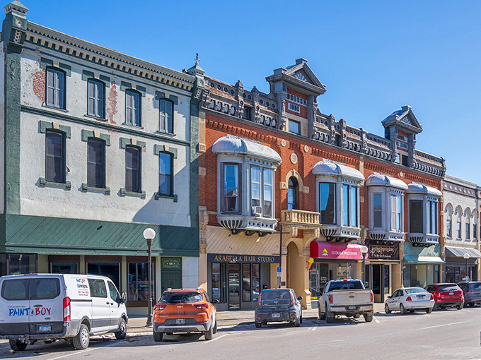New Ulm's school building stands as a testament to community values. Education and affordability in perfect harmony!