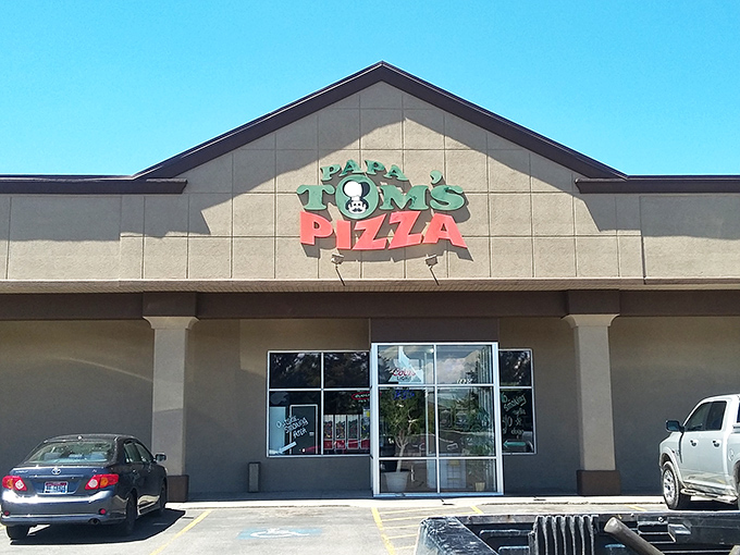 Blue skies and better pizza &ndash; Papa Tom's serves up slices of happiness in Idaho Falls.