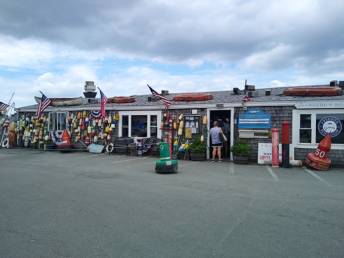 When your dining room overlooks working boats, you know the fish couldn't get any fresher or more local.