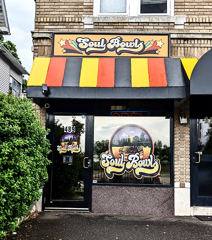 Small in size but mighty in flavor - Soul Bowls brings a rainbow of taste to Hartford's food scene. 