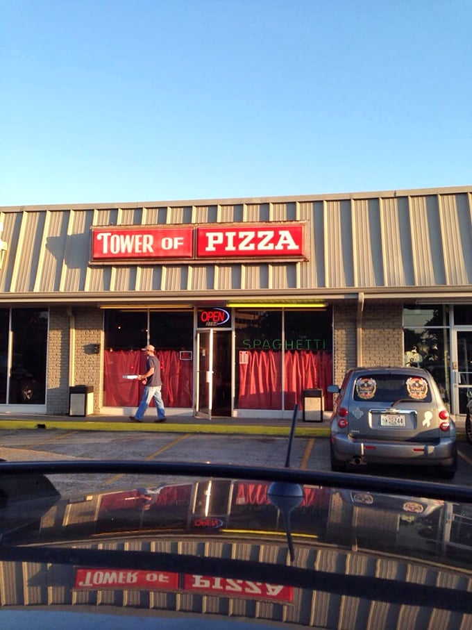 Like stepping into a time machine with pepperoni. Tower of Pizza keeps the 70s alive one perfect slice at a time.
